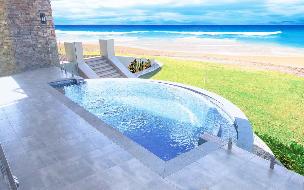 The Horizon -built in vanishing edge pool- Leisure Pools Canada