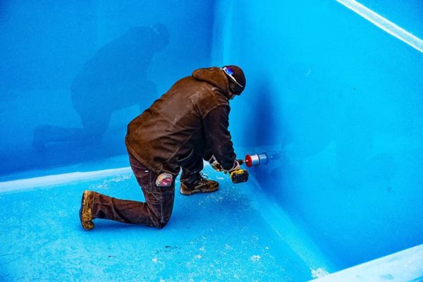 Fiberglass Pool Installation: 7 Simple Steps - Leisure Pools Canada